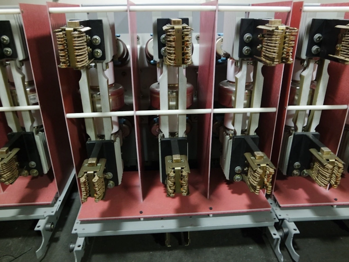 4160 Voltage Siemens Switchgear – Never Used | Gibbs International