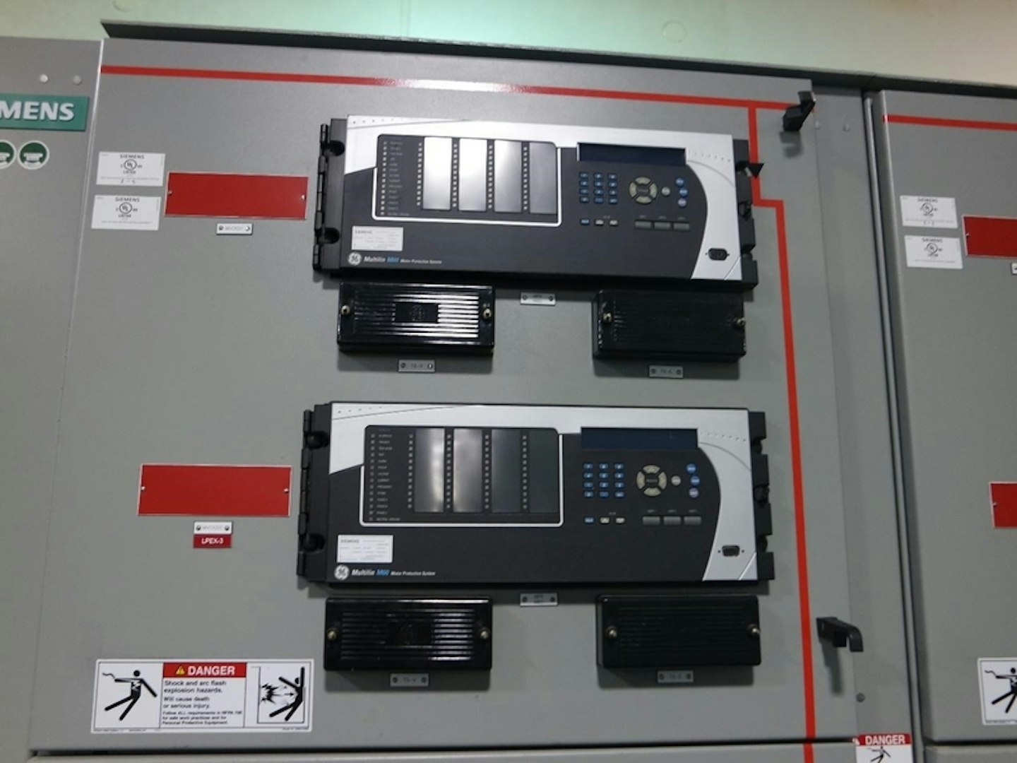 Siemens 81000 Series Medium Voltage MCC Starters and Cubicles – Never ...