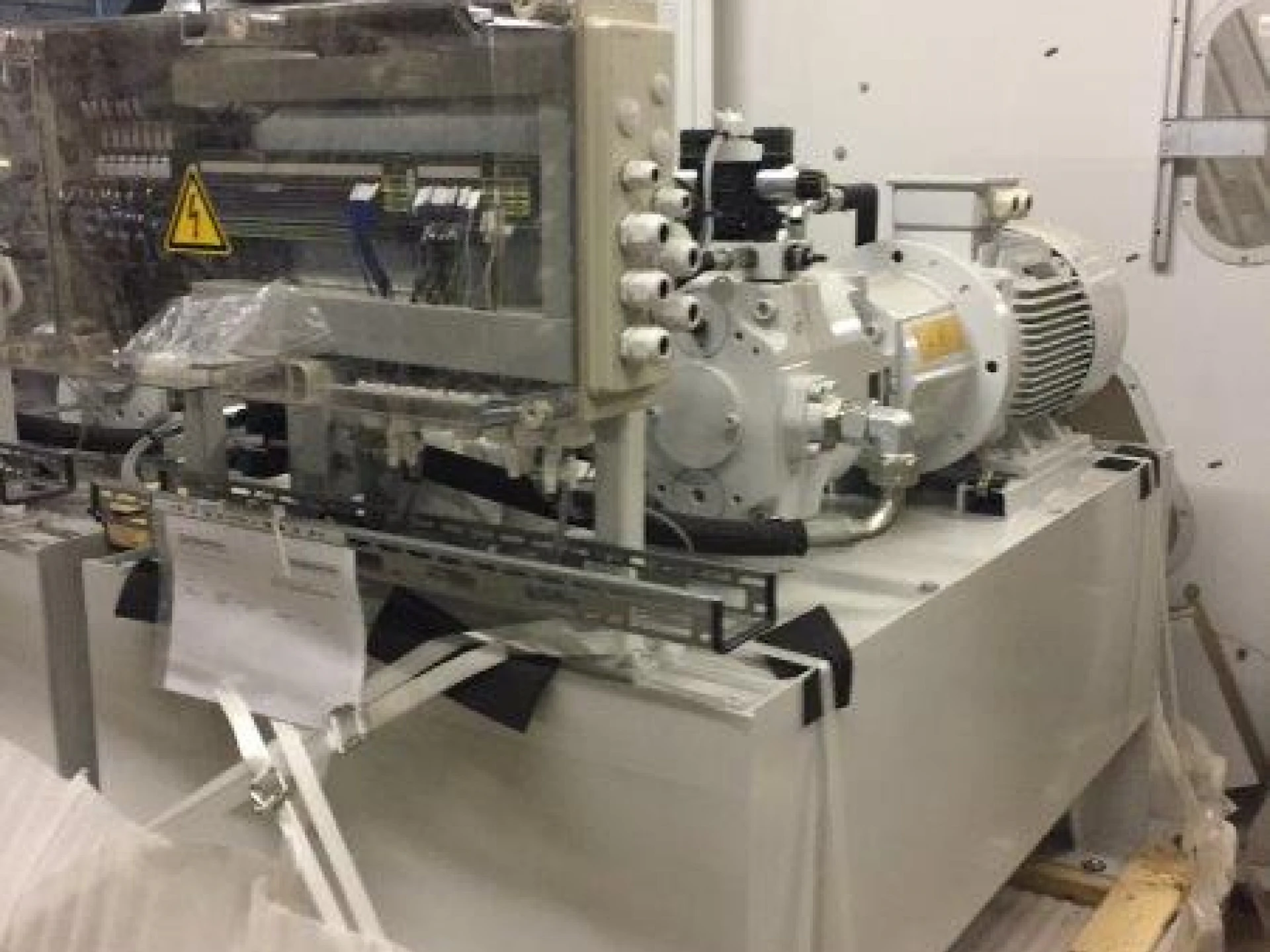 NEW Automatic Fiber Cake Pressing Lines For Fiber Dyeing & Bleach ...